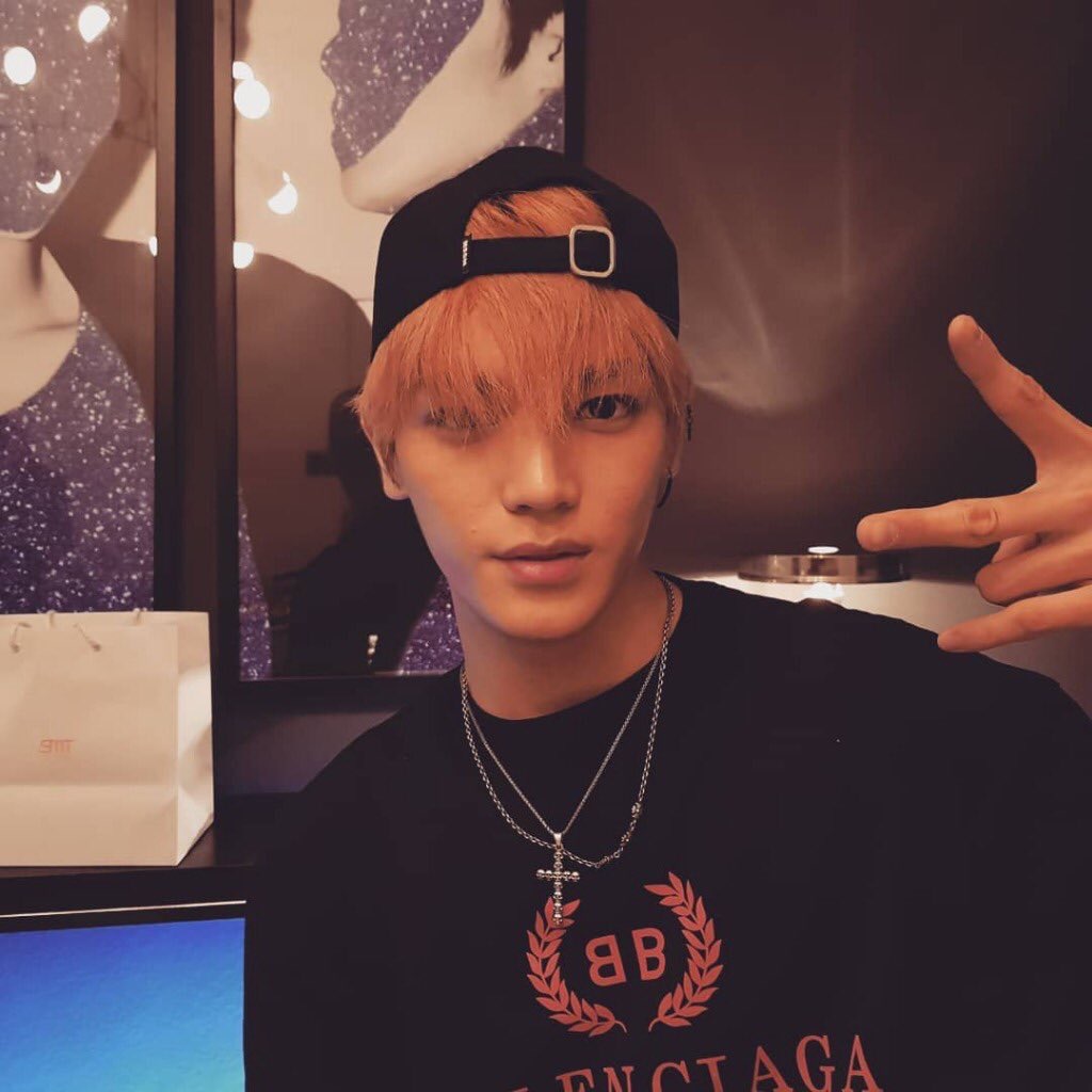 홍석천 사촌이랑 밥먹음 ㄷㄷㄷ(feat. NCT - 인스티즈(instiz) 이슈 카테고리