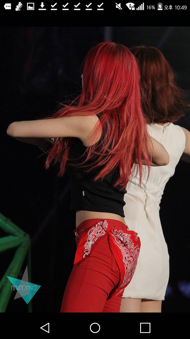 키163에 이 사진 몸매면 몸무게 몇kg일까? - 인스티즈(instiz) 뷰티 카테고리