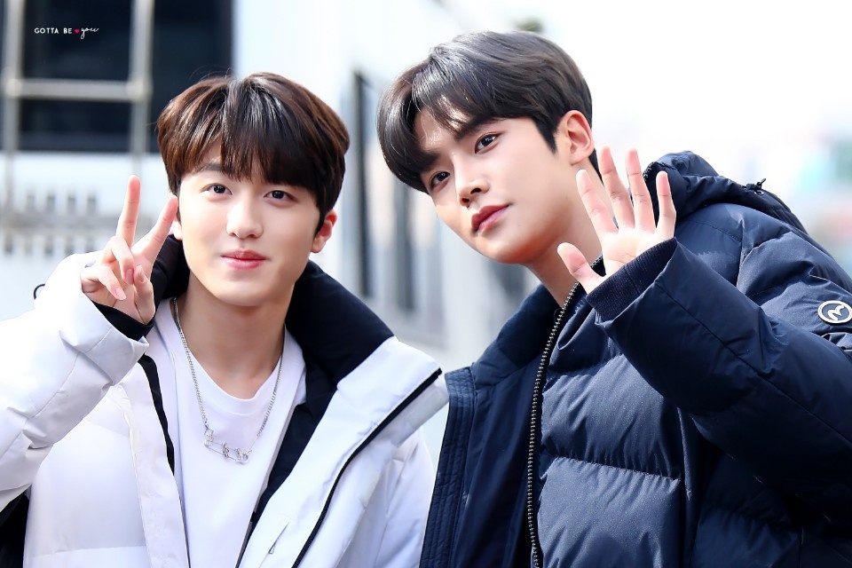 우리 사랑스러운 sf9 떽우... 로운 씨 벌써 운답니다 여러분 - 인스티즈(instiz) 연예 카테고리