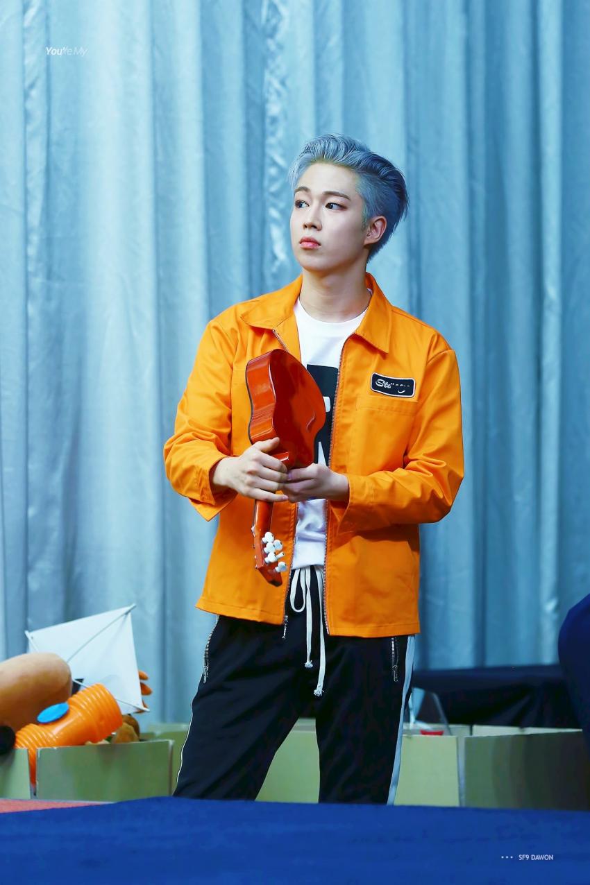 sf9 다원 제일 잘 어울리는 머리색이 뭘까 - 인스티즈(instiz) 연예 카테고리