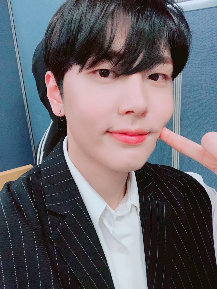 와 sf9 재윤도 두주니즈에 영입해야할듯ㅋㅋㅋㅋㅋㅋㅋㅋ - 인스티즈(instiz) (K)POP/예능 카테고리