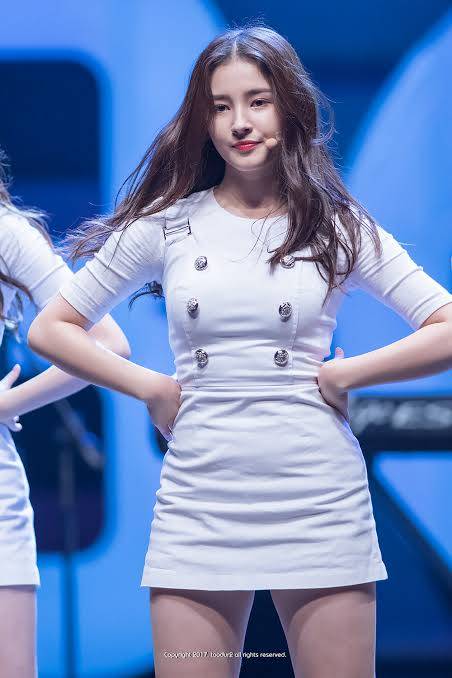 키 168이라고 가정하고 낸시 정도 몸매면 - 인스티즈(instiz) 뷰티 카테고리