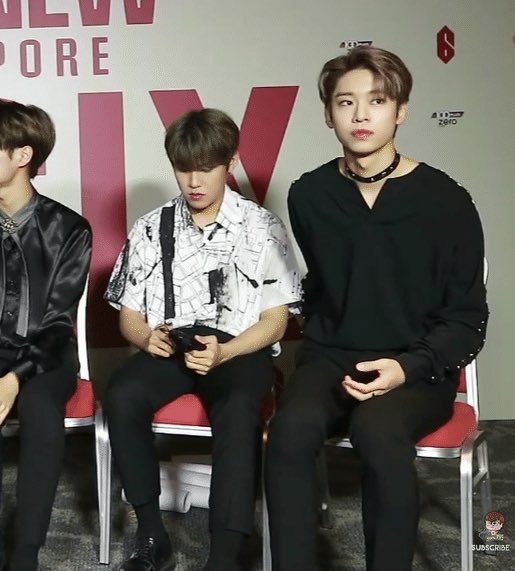 이렇게 앉은 키 작은애 진심 첨보는거 같어 - 인스티즈(instiz) AB6IX 카테고리