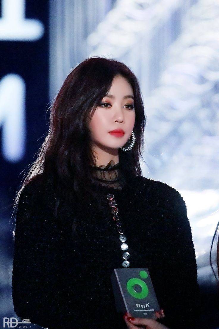 매력있게 예쁜거 너무부럽다.... - 인스티즈(instiz) 뷰티 카테고리