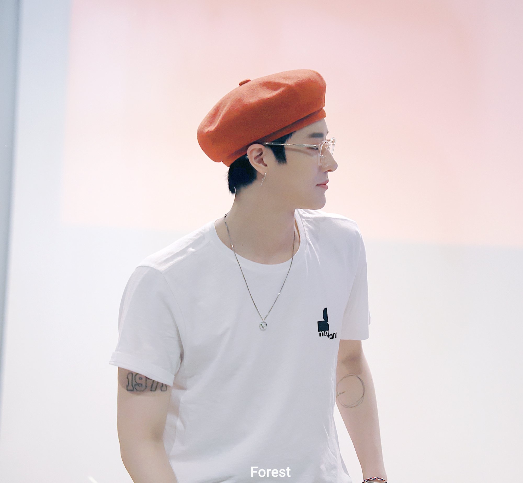 키 183 상의 110 어깨 54cm - 인스티즈(instiz) 연예 카테고리