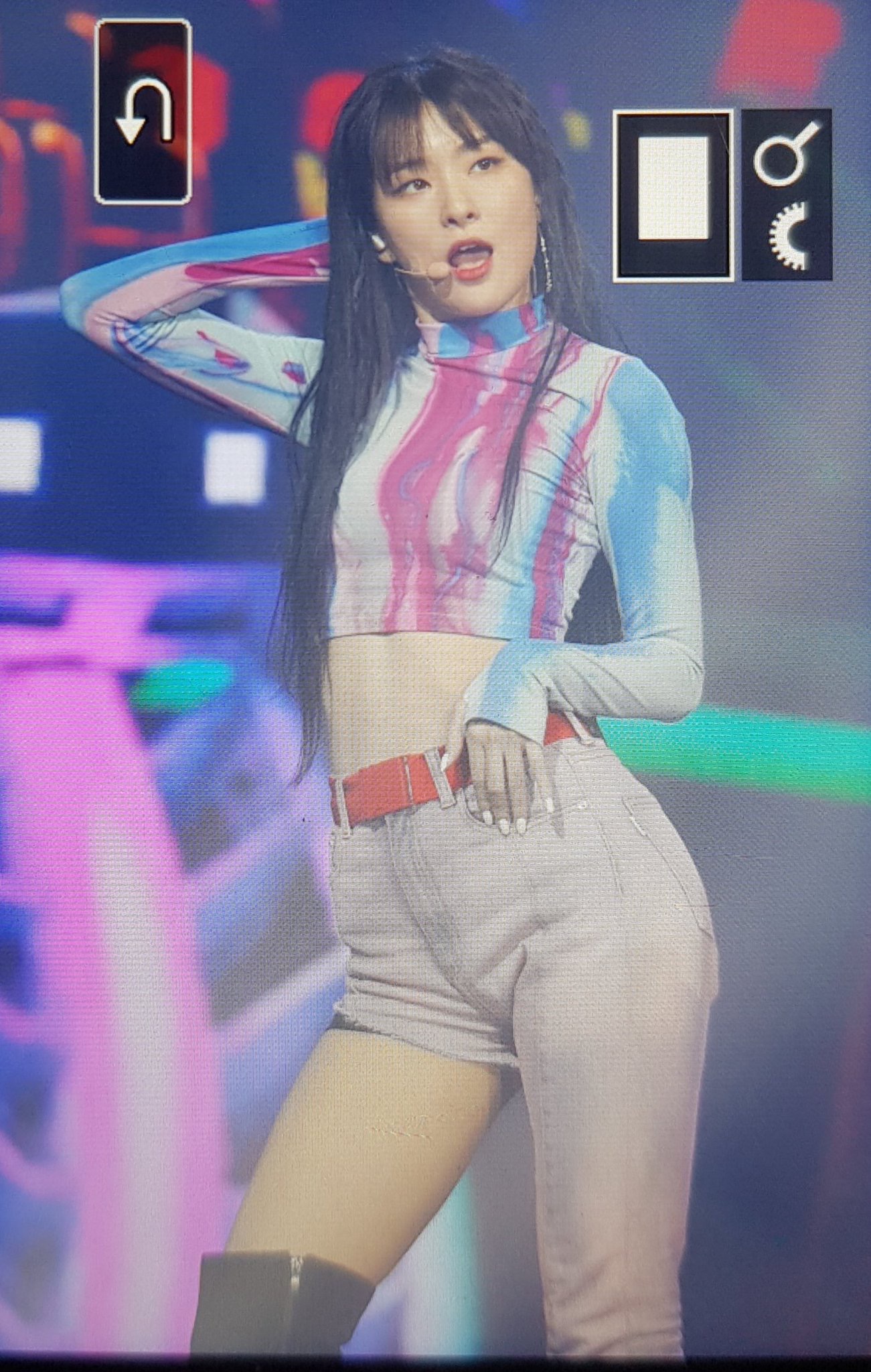 짐살라빔 슬기 의상중에 이 옷이 제일 예쁜거같아 - 인스티즈(instiz) (K)POP/예능 카테고리