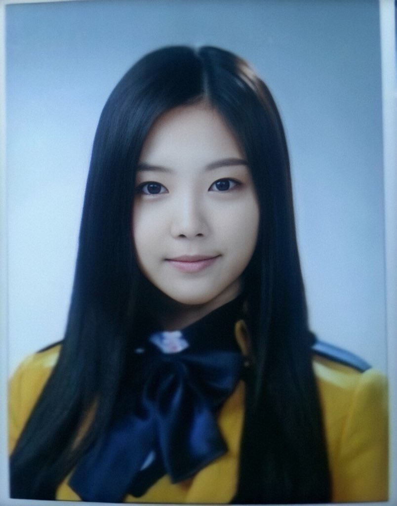 손나은 애기때 사진 봐.... - 인스티즈(instiz) 연예 카테고리