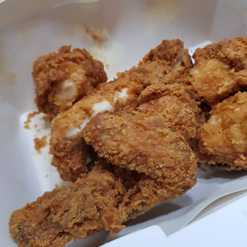 뿌링클 빼고 BHC에서 젤 맛있는 치킨이 뭐라고 생각해? - 인스티즈(instiz) 일상 카테고리