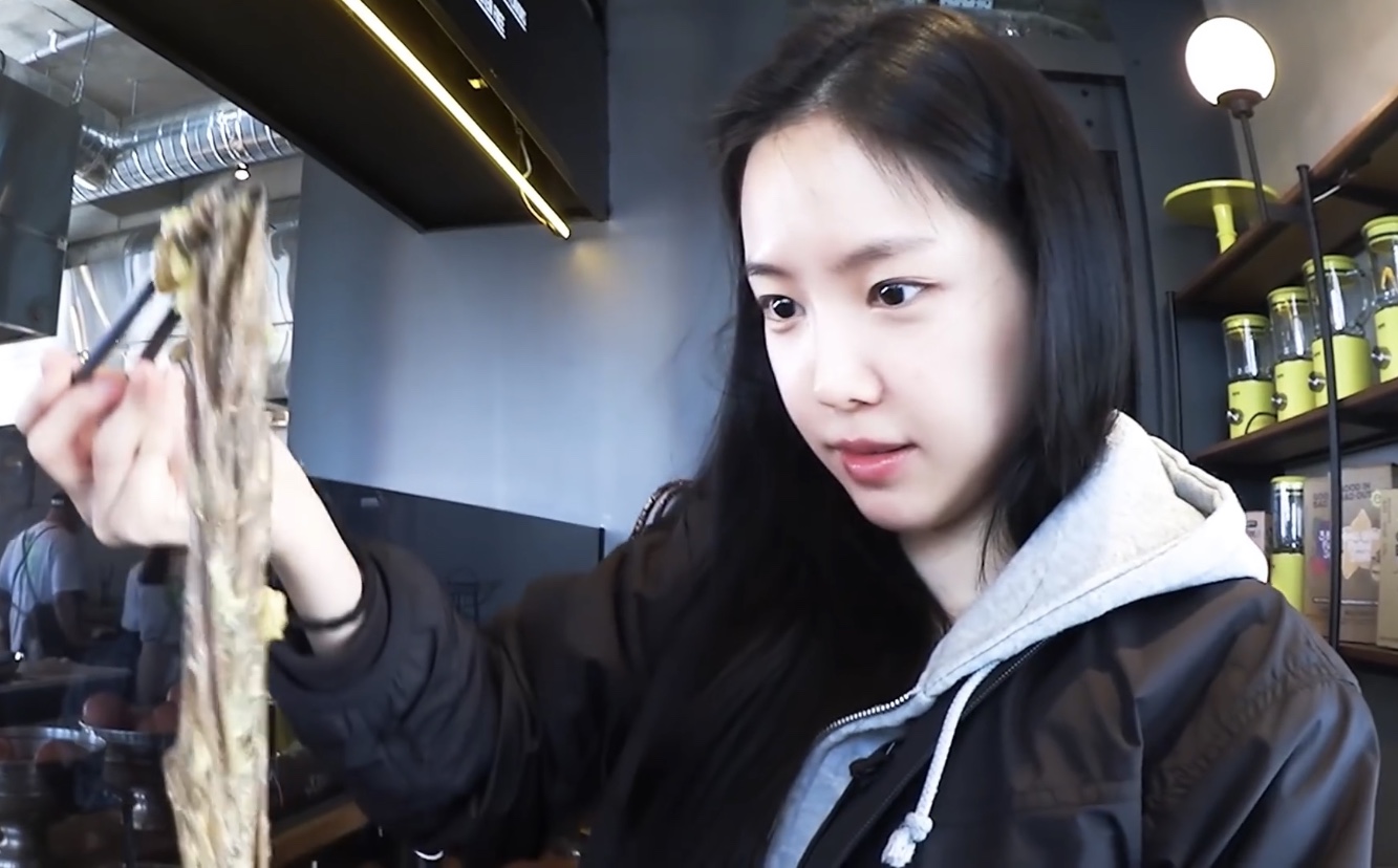 손나은 쌩얼 브이로그 얼굴 말이되나 - 인스티즈(instiz) 연예 카테고리