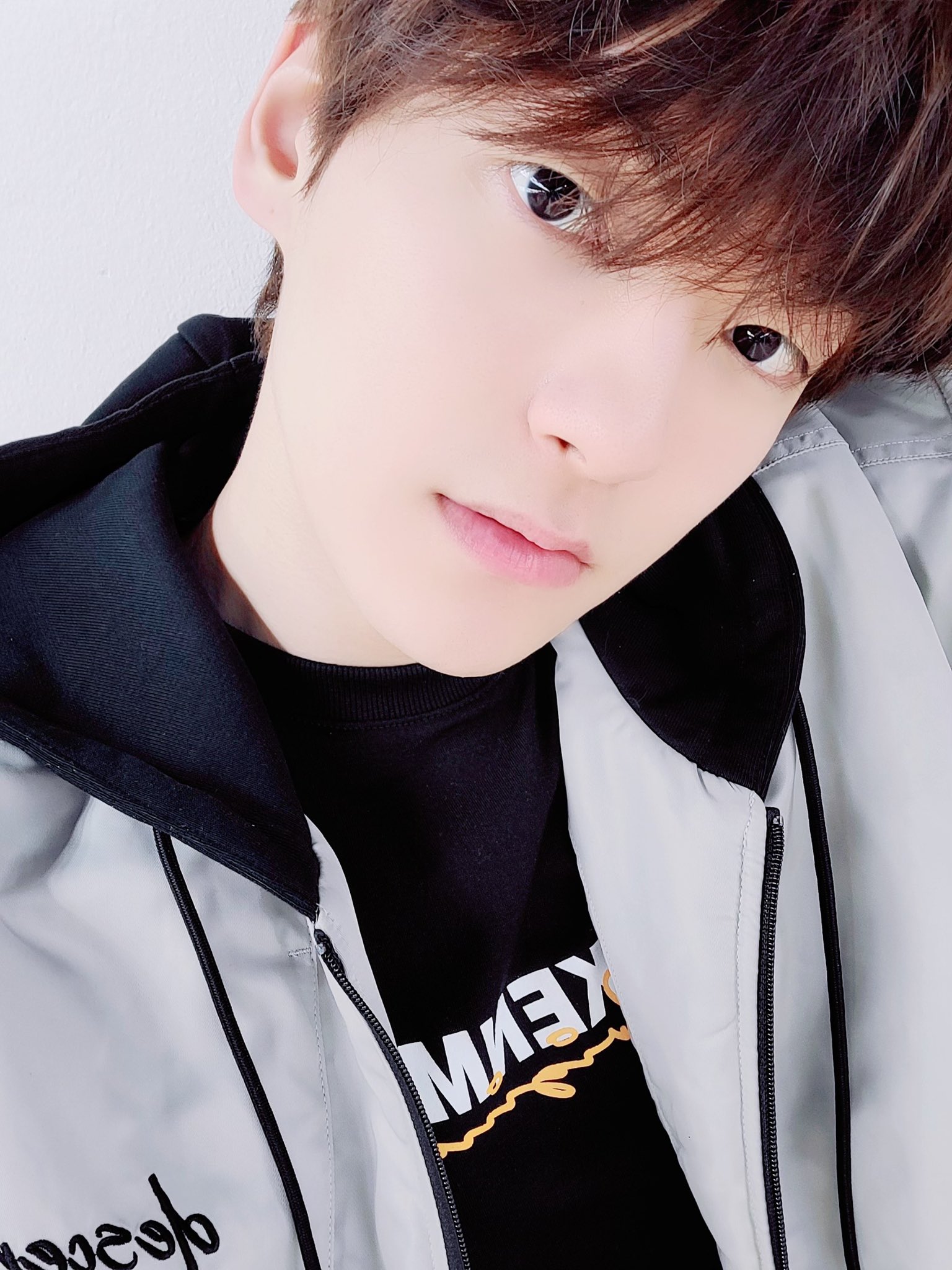 [잡담] 아직 데뷔안한 곧 데뷔 예정인 신인 남돌 리더 비주얼 - 인스티즈(instiz) (K)POP/예능 카테고리