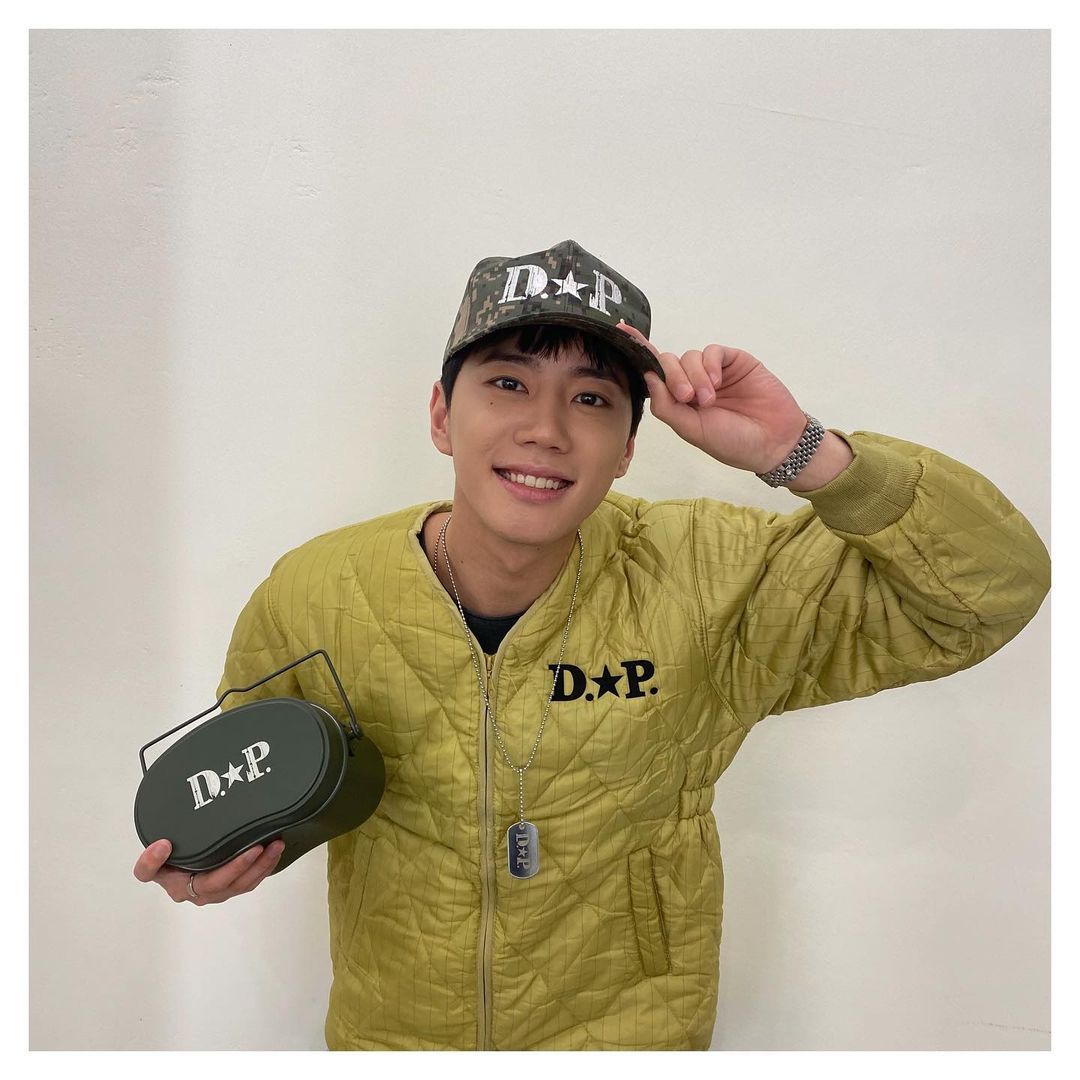 [잡담] dp 이준영 굿즈 풀착장한거 왤케 귀여움 ㅋㅋㅋㅋㅋㅋㅋㅋ - 인스티즈(instiz) 연예 카테고리