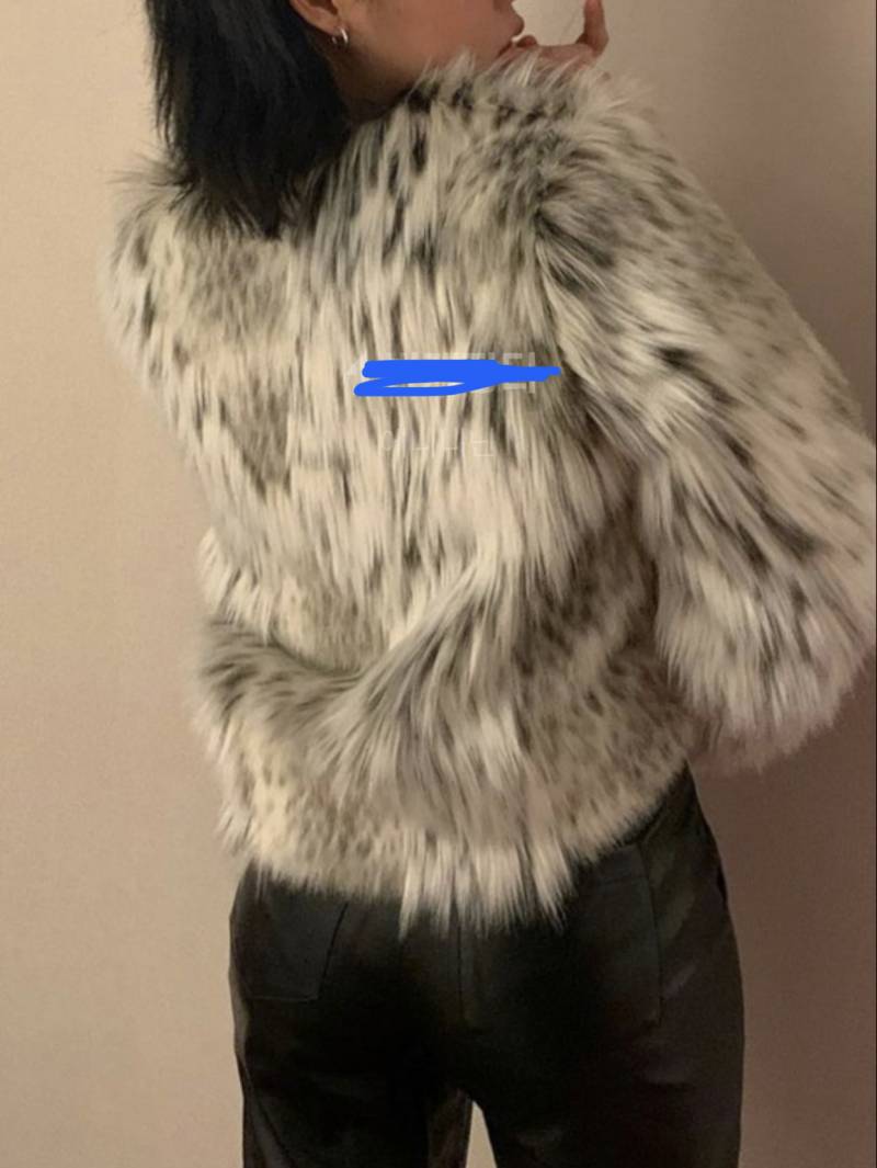 둘 중에 뭐가 더 이뻐??! 퍼자켓 111222 - 인스티즈(instiz) 일상 카테고리