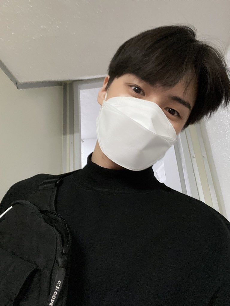 [잡담] 몬스타엑스 몬엑 민혁 이민혁 몬민혁 사진 제발 oppa sajin plz 😭😭 - 인스티즈(instiz) (K)POP/예능 카테고리