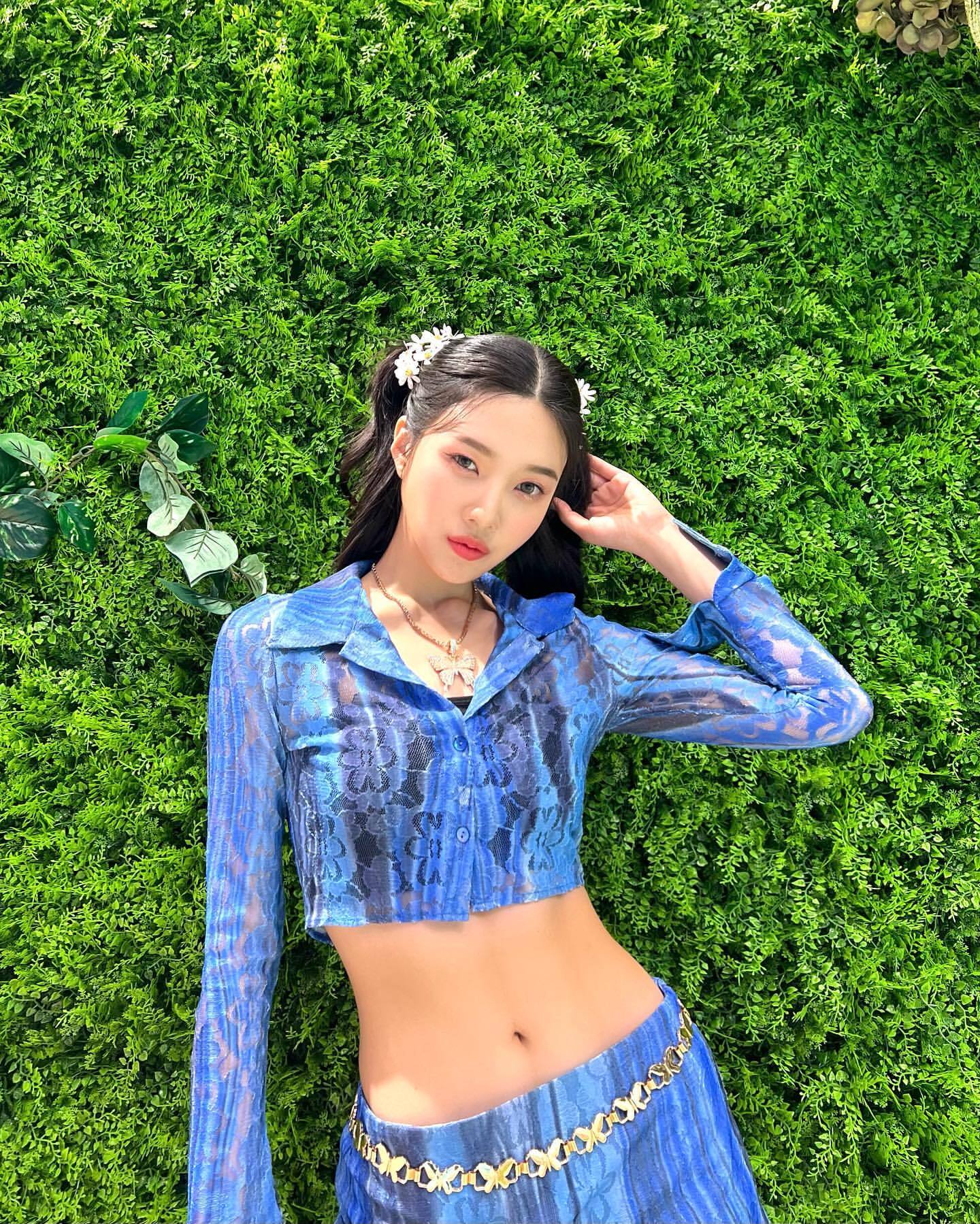 [잡담] 조이 인스타에 꽃가루를 날려 착장 사진 떴다,,,,…. 양갈래 ㄹㅇ kijul함 - 인스티즈(instiz) (K)POP/예능 카테고리