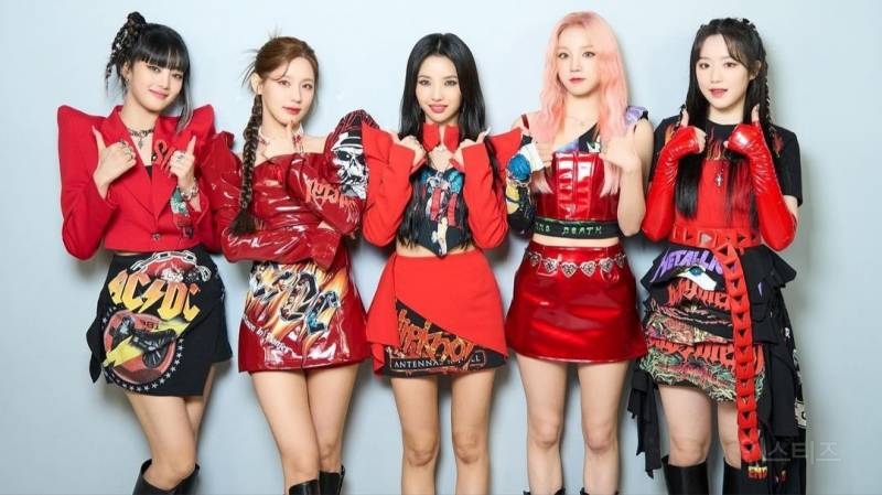 코디가 영혼을 갈아넣은 여자 아이들 톰보이 무대의상 인스티즈 Instiz 이슈 카테고리
