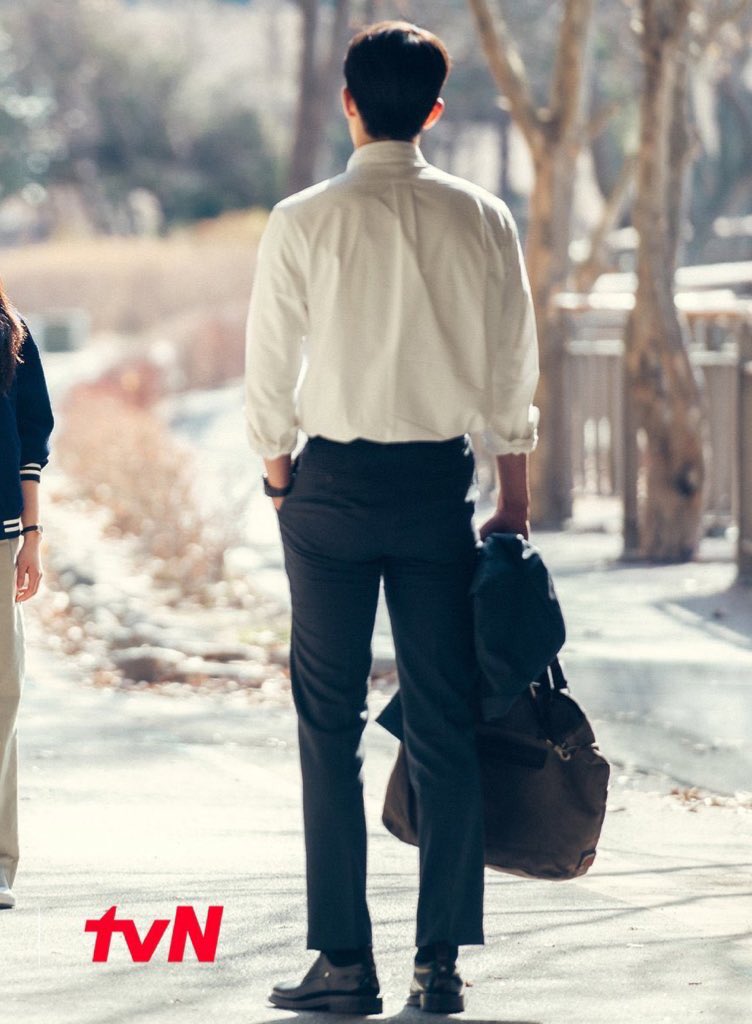 [잡담] 187cm 남주혁의 미친 피지컬 체험하기 - 인스티즈(instiz) 드영배 카테고리