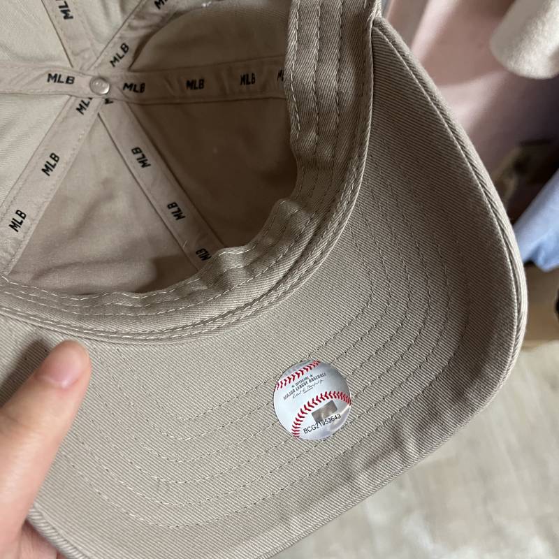 mlb 모자 이거 스티커 떼는거 맞징? - 인스티즈(instiz) 일상 카테고리