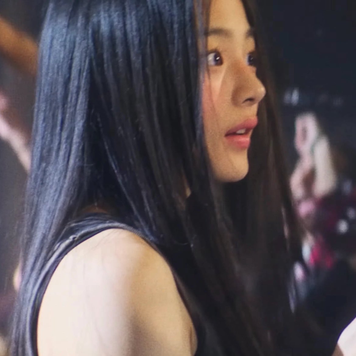 [잡담] 뉴진스 민지 옆모습 진짜 어케 이럼 - 인스티즈(instiz) (K)POP/예능 카테고리