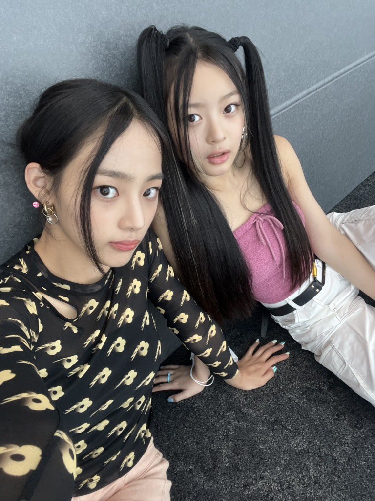 [잡담] 내가 본 ESTJ 중에 제일 다정해.. 🥺🥺 - 인스티즈(instiz) (K)POP/예능 카테고리