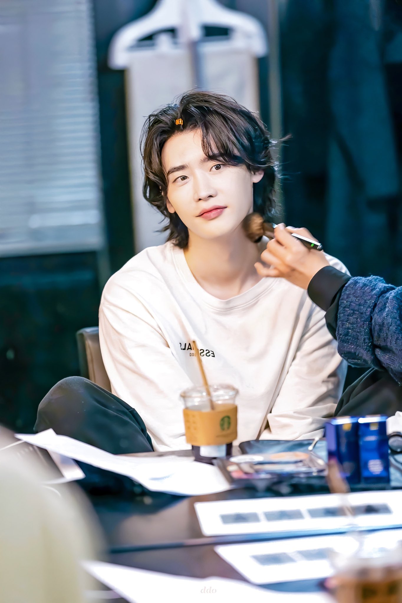 잡담 팬이 아끼는 짤만 주는 이종석 장발 모음 인스티즈instiz 카테고리