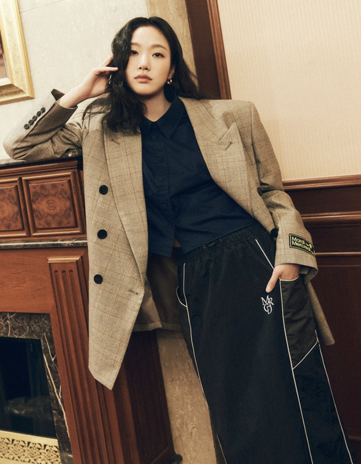 [잡담] 김고은 마르디 메크르디 22 f/w 화보 - 인스티즈(instiz) 드영배 카테고리
