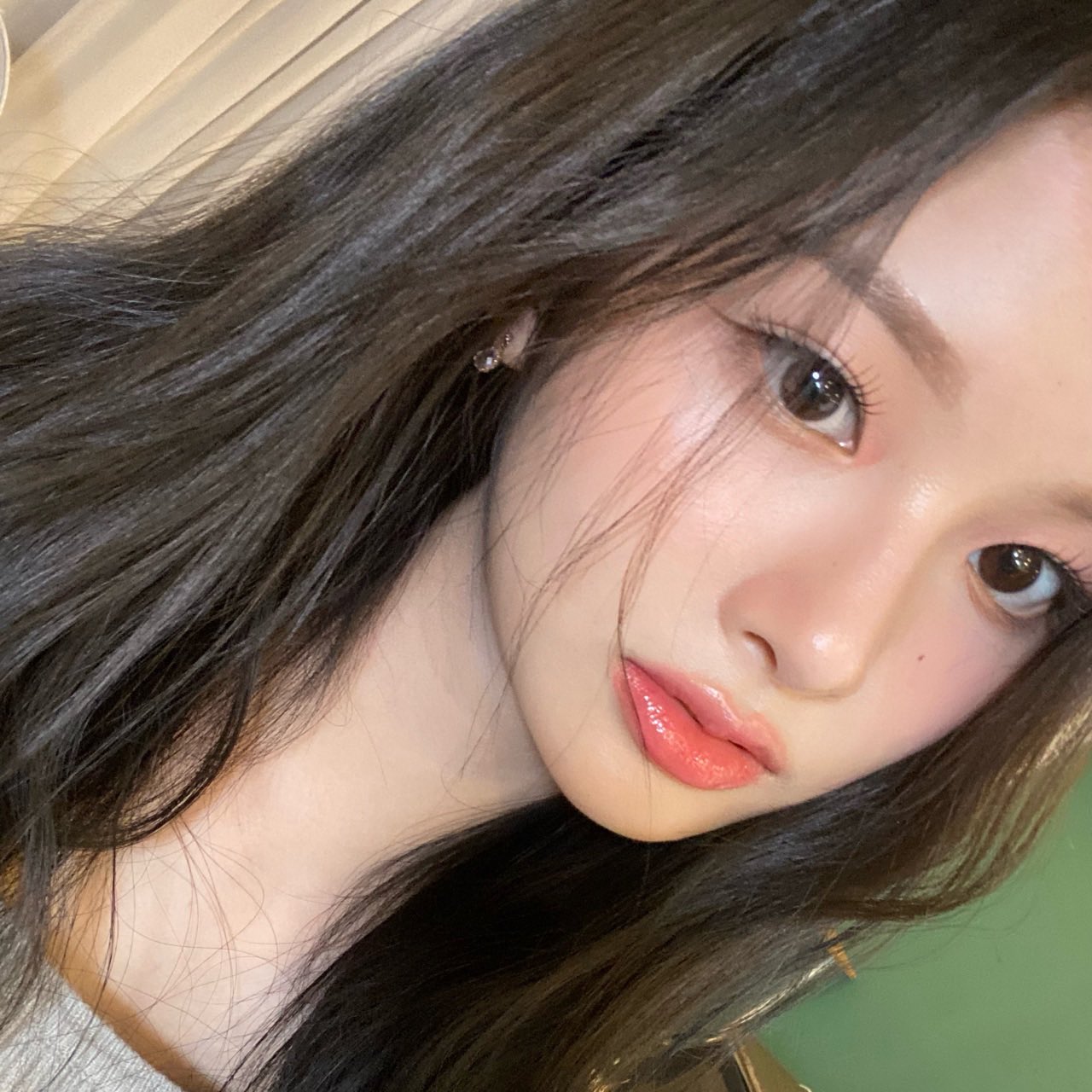 [잡담] 미친 설윤 버블 프사 바꾼거 개이뻐 - 인스티즈(instiz) 연예 카테고리