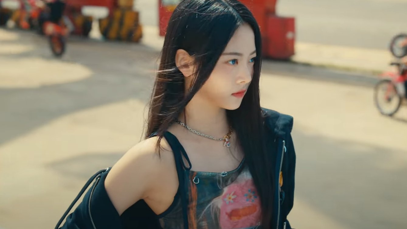 [잡담] 르세라핌 트레일러 착장 모음 - 인스티즈(instiz) (K)POP/예능 카테고리