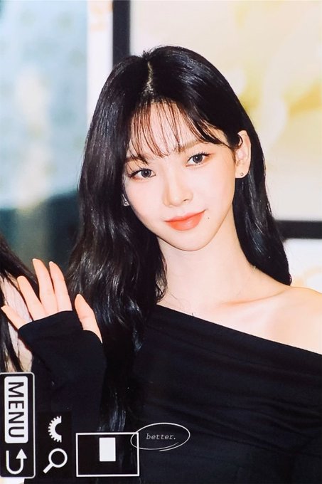 [잡담] 카리나 목 진짜 긴듯.. - 인스티즈(instiz) (K)POP/예능 카테고리