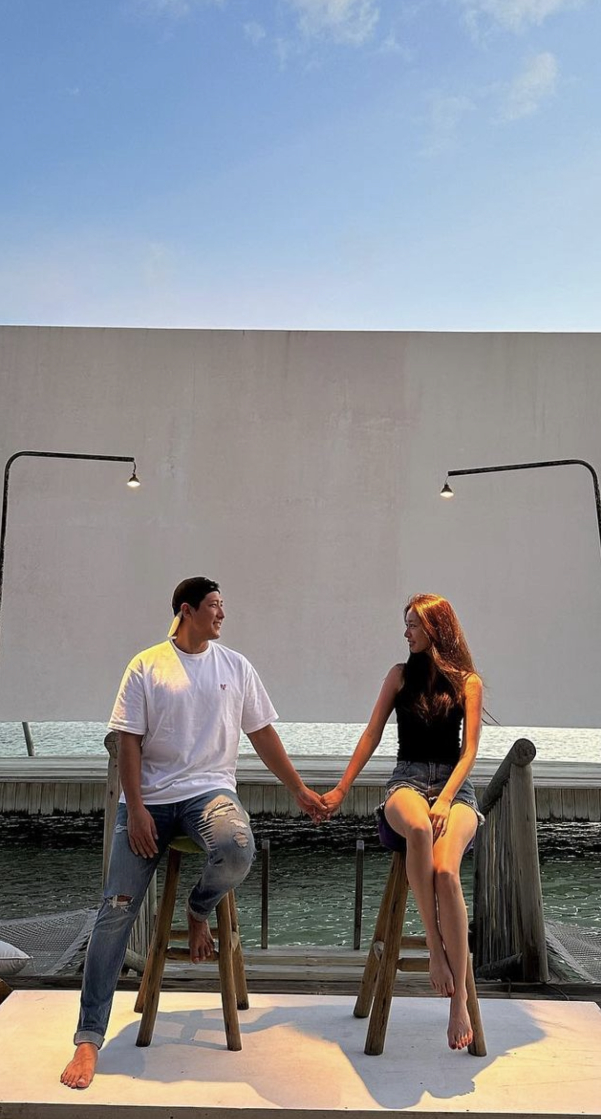 [잡담] 헉 지연 신혼여행 사진... 또 떴는디 지려 - 인스티즈(instiz) (K)POP/예능 카테고리