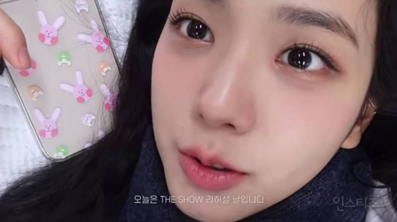 '얼굴XX'라는 말을 들은 '블핑 지수' 얼빡샷..jpg - 인스티즈(instiz) 인티포털 카테고리