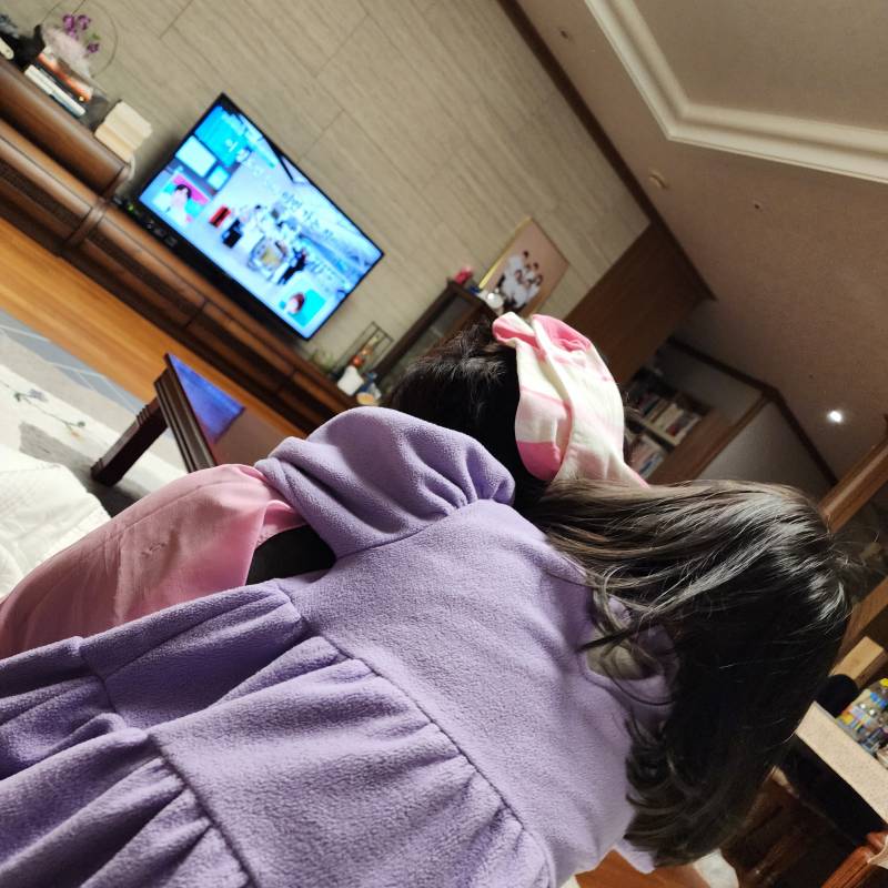 조카가 엄마 머리에 양말 올림 인스티즈instiz 일상 카테고리
