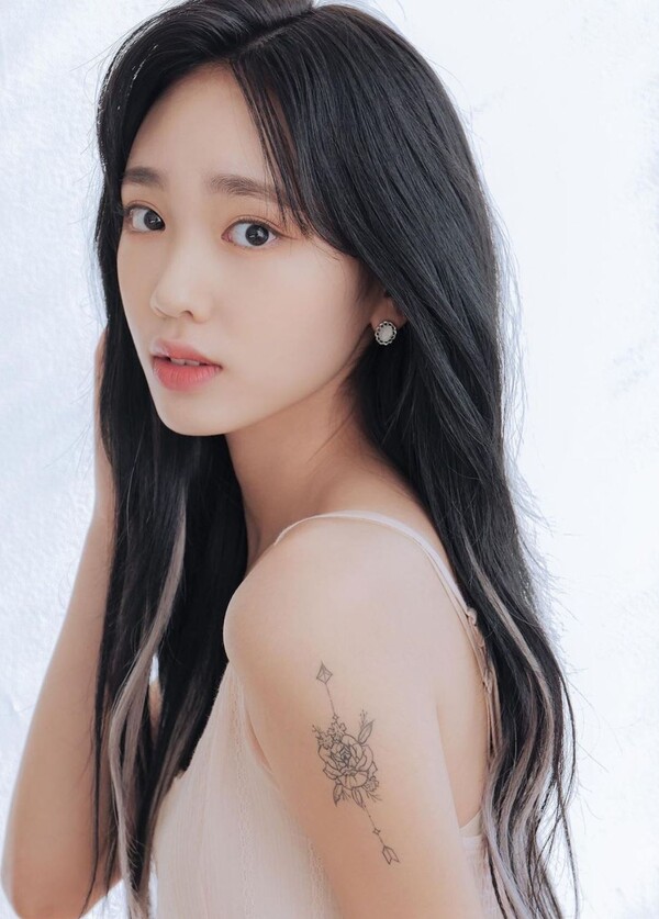 [정보/소식] '빚투 논란' 김지영 前 남자친구, 2차 폭로 예고 '어차피 네가 져' - 인스티즈(instiz) 드영배 카테고리