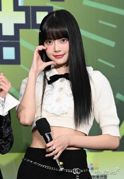 [단독] 르세라핌 홍은채, '뮤직뱅크' MC 발탁…장원영 후임 은행장 - 인스티즈(instiz) 이슈 카테고리