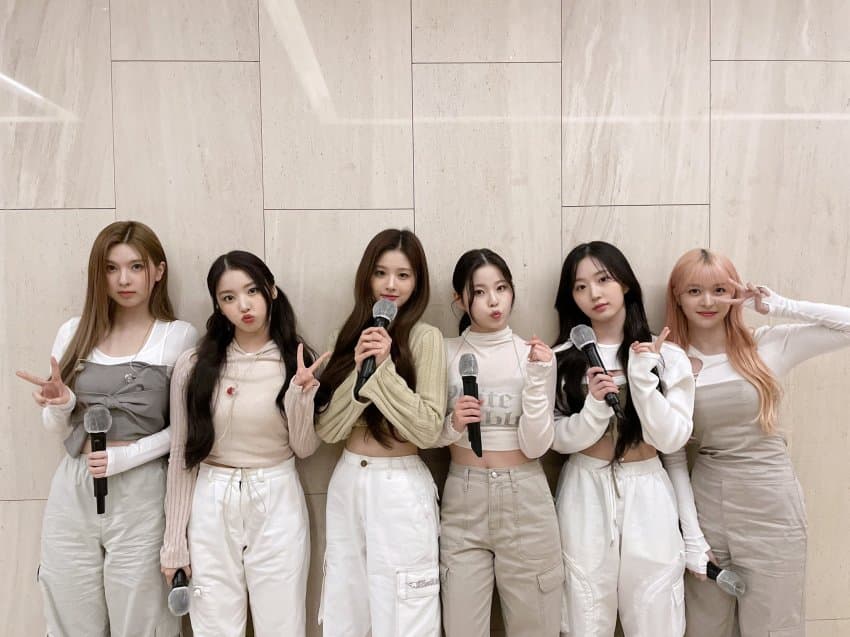 [잡담] 엔믹스 서울대, 신한대 공연 착장 - 인스티즈(instiz) (K)POP/예능 카테고리