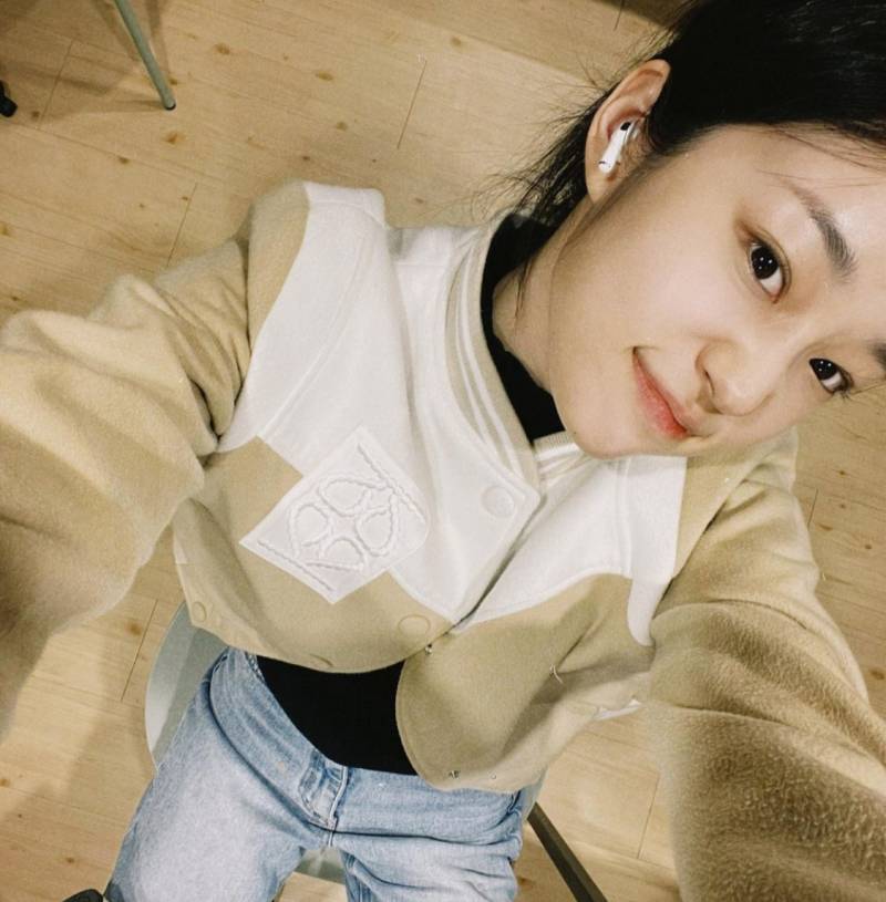 이 바시티 자켓(?)정보 아시는 분? - 인스티즈(instiz) 뷰티 카테고리