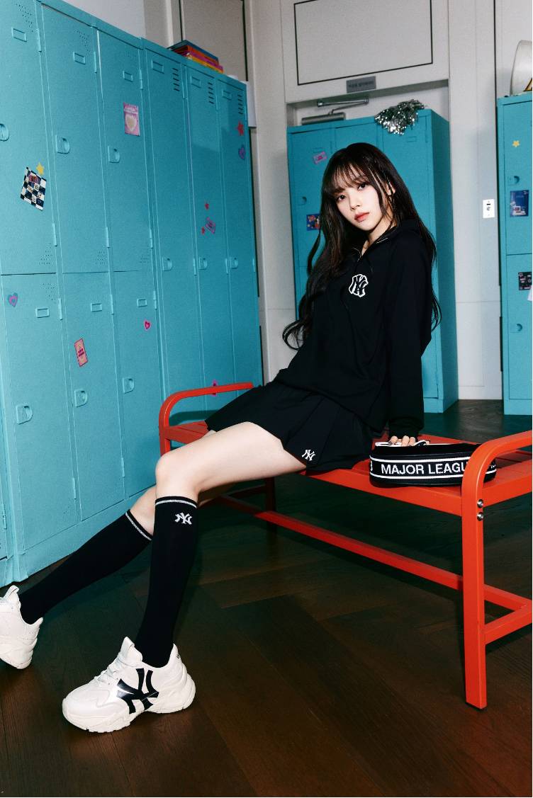 에스파 x MLB 코디.jpg - 인스티즈(instiz) 이슈 카테고리