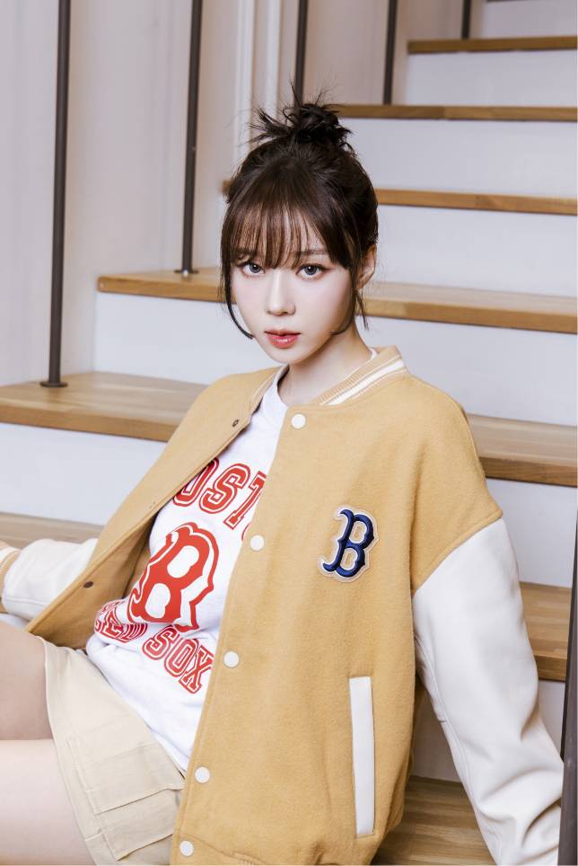 에스파 x MLB 코디.jpg - 인스티즈(instiz) 이슈 카테고리