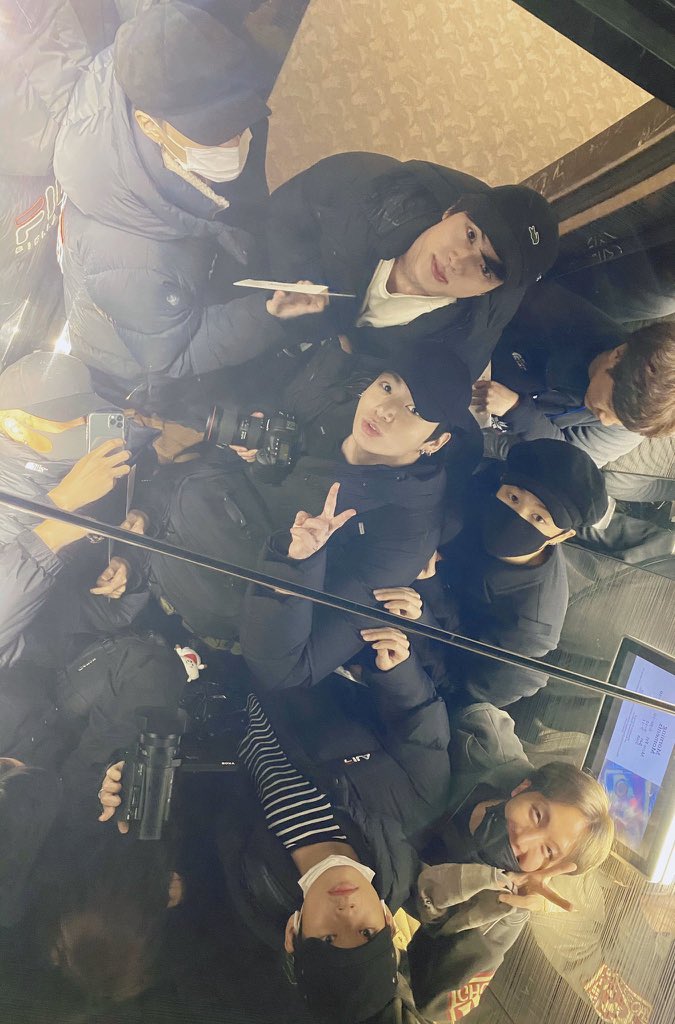 [잡담] 방탄 알엠: 전 절대로 BTS를 떠나지 않을 것입니다. 절대 그렇지 않아요 - 인스티즈(instiz) (K)POP/예능 카테고리