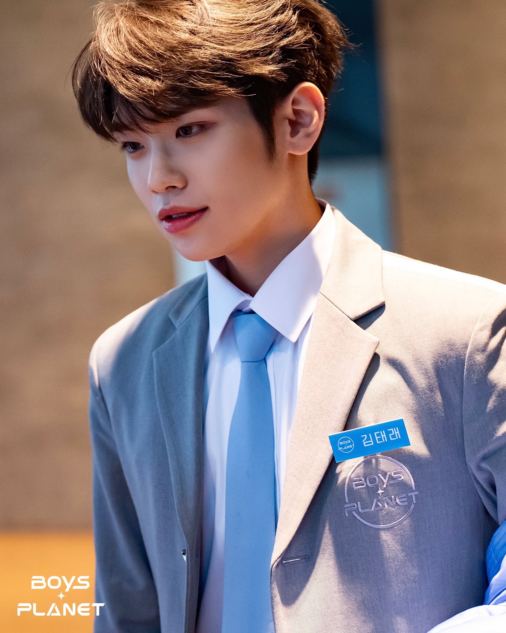 [잡담] 윀원 김태래 교복 입을 때 무조건 이 머리구나 - 인스티즈(instiz) (K)POP/예능 카테고리