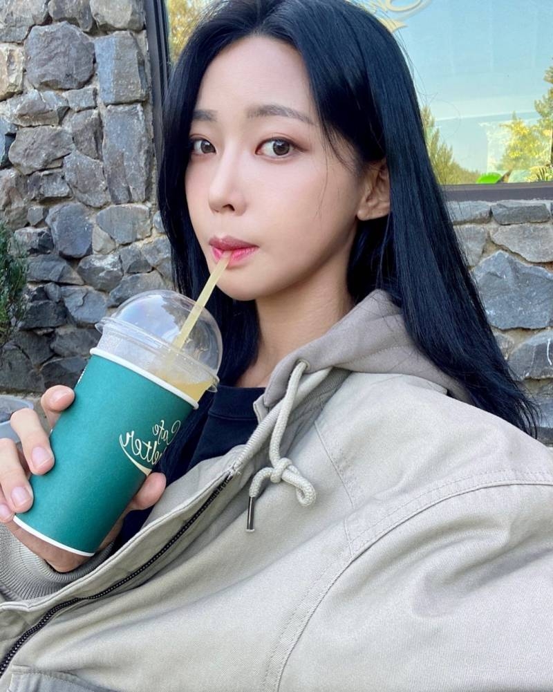 현재 여러 커뮤니티에서 퍼지고있는 짱예 육상선수 성형 전 사진..jpg - 인스티즈(instiz) 이슈 카테고리