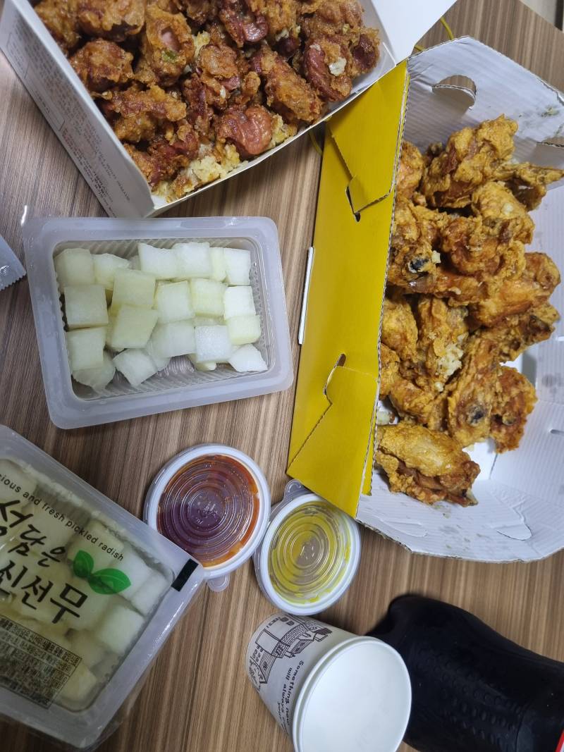 치킨 다합쳐서 삼만원 인스티즈 Instiz 일상 카테고리