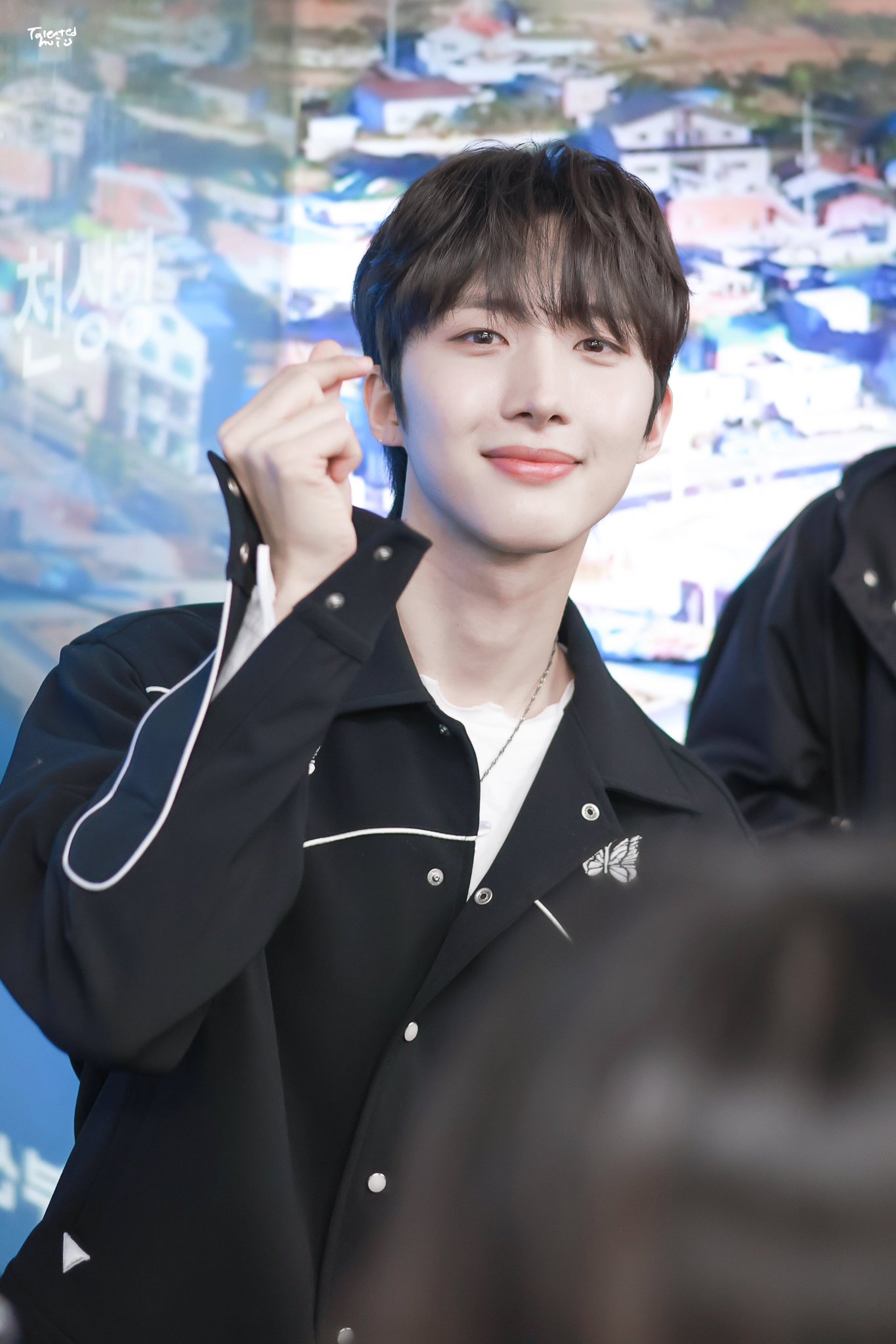 [잡담] 보플 안 보시는 큰방익분들 이회택 연습생께 소중한 한표 부탁드립니다🥺 - 인스티즈(instiz) (K)POP/예능 카테고리