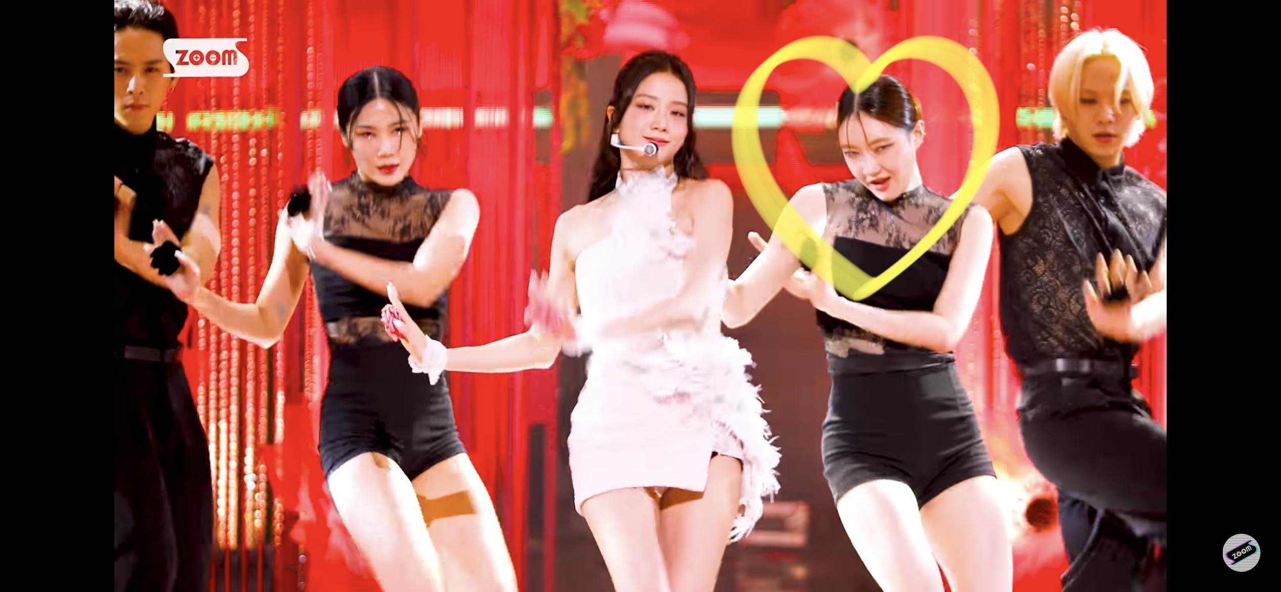 [잡담] 지수 꽃 참여하신 YGX 이 댄서분 성함 아는 사람 !! - 인스티즈(instiz) 연예 카테고리