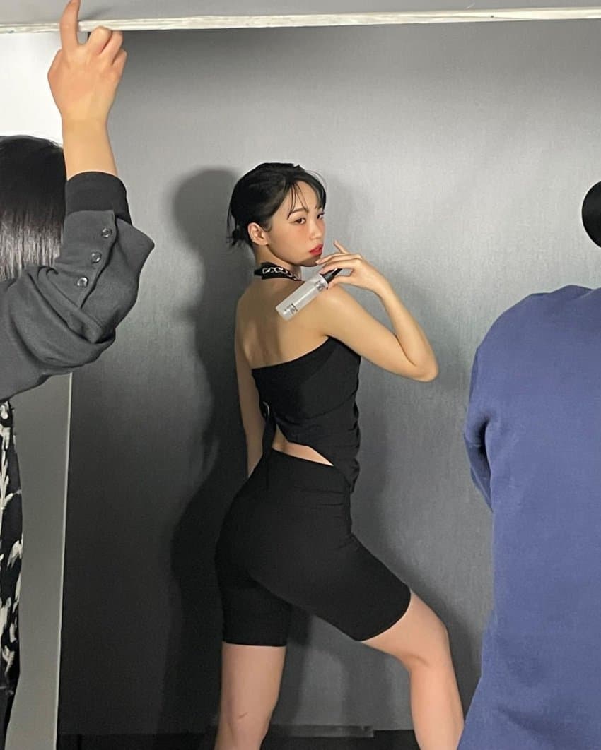 [잡담] 김채원 힙업 짱이다 - 인스티즈(instiz) (K)POP/예능 카테고리