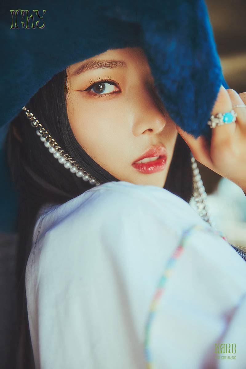 염색에 머리가 남아나질 않을 것 같은 혼성그룹 KARD 컴백티저 - 인스티즈(instiz) 이슈 카테고리