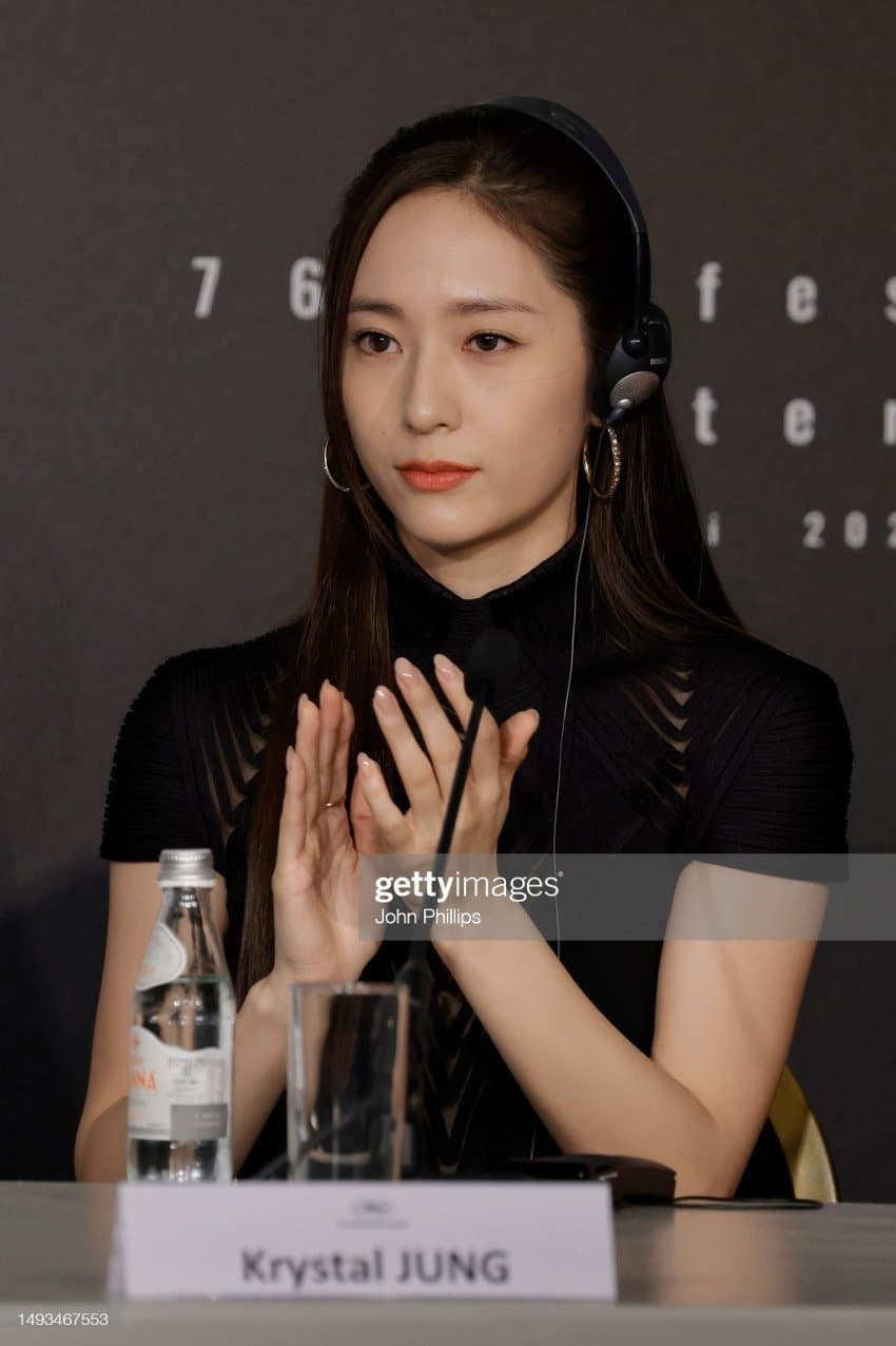 [잡담] 와 크리스탈 칸에서 새로 뜬 사진도 미쳤음 - 인스티즈(instiz) 연예 카테고리