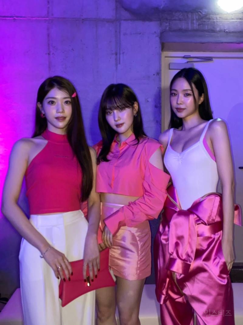 최근 시미헤이즈뷰티 런칭 파티에 초대받은 케플러 샤오팅,김채현 비주얼 - 인스티즈(instiz) 이슈 카테고리