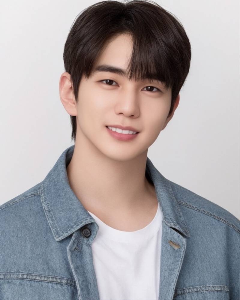 AI가 못 따라온다는 유승호 프로필 사진..zip - 인스티즈(instiz) 이슈 카테고리