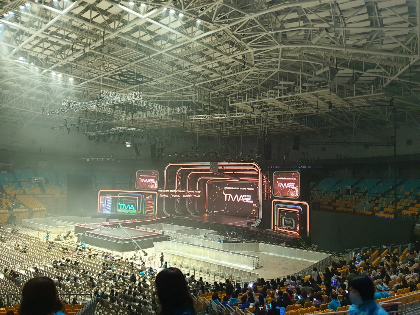 [잡담] 체조 2층 27구역이랑 1층 3구역 시야 사진 - 인스티즈(instiz) 연예 카테고리