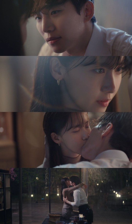 [정보/소식] 2PM 이준호·소녀시대 임윤아, 키스신 역사에 한 획 긋다 [리폿＠이슈] - 인스티즈(instiz) 카테고리